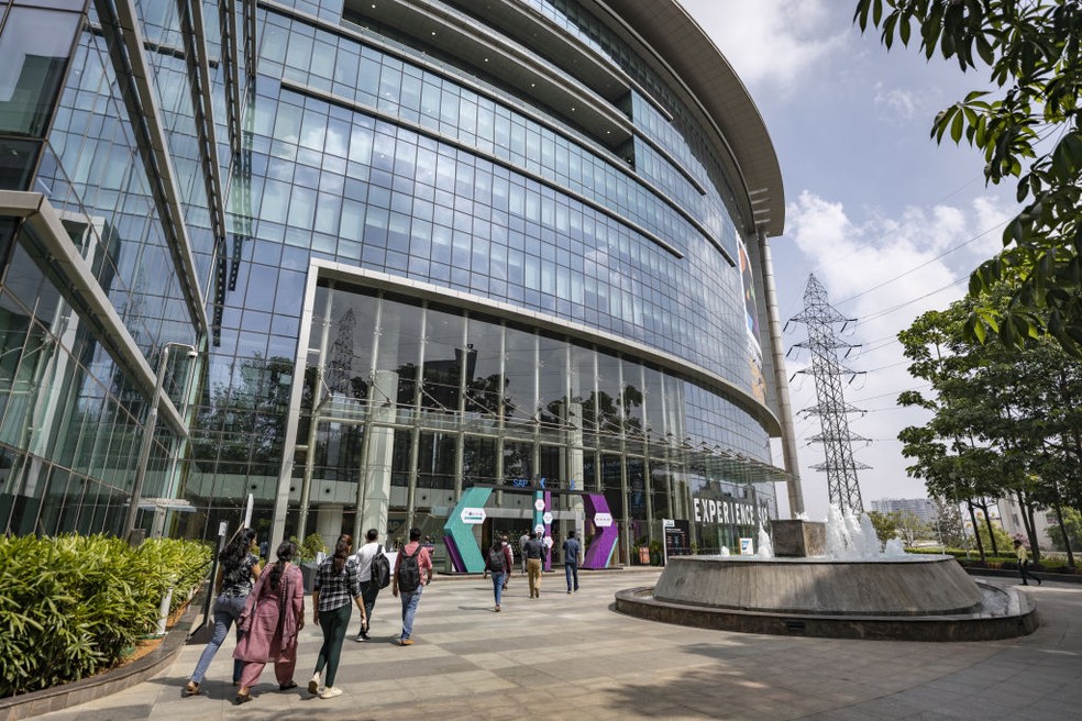 Protestos contra compartilhamento de água perturbam centro tecnológico ...