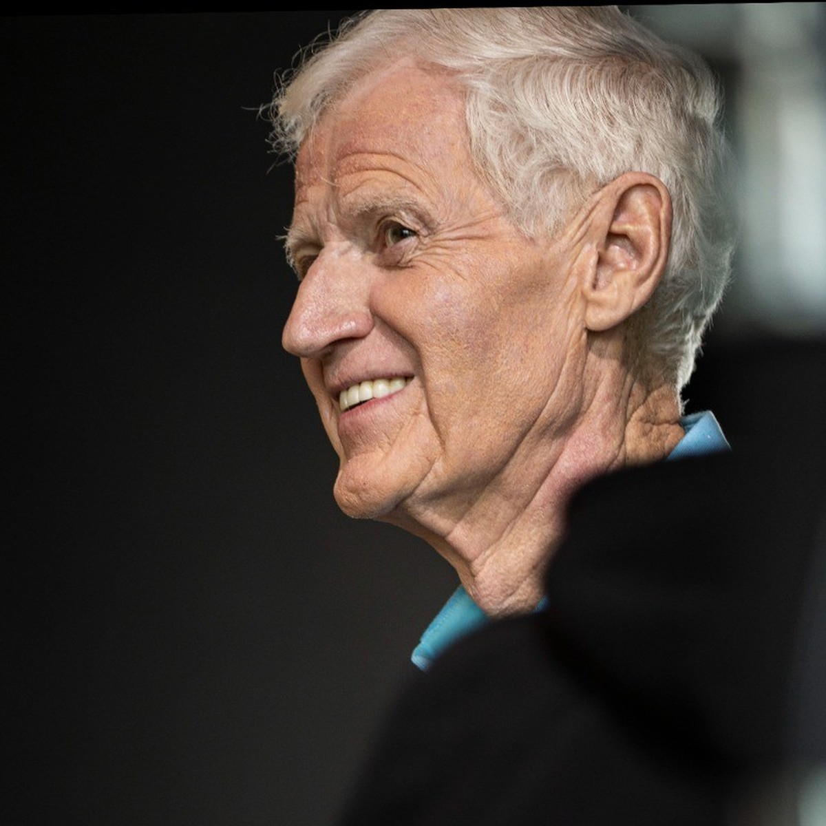 ‘Biohacker’ de 81 anos gasta R$ 400 mil por ano para tentar reverter o ...
