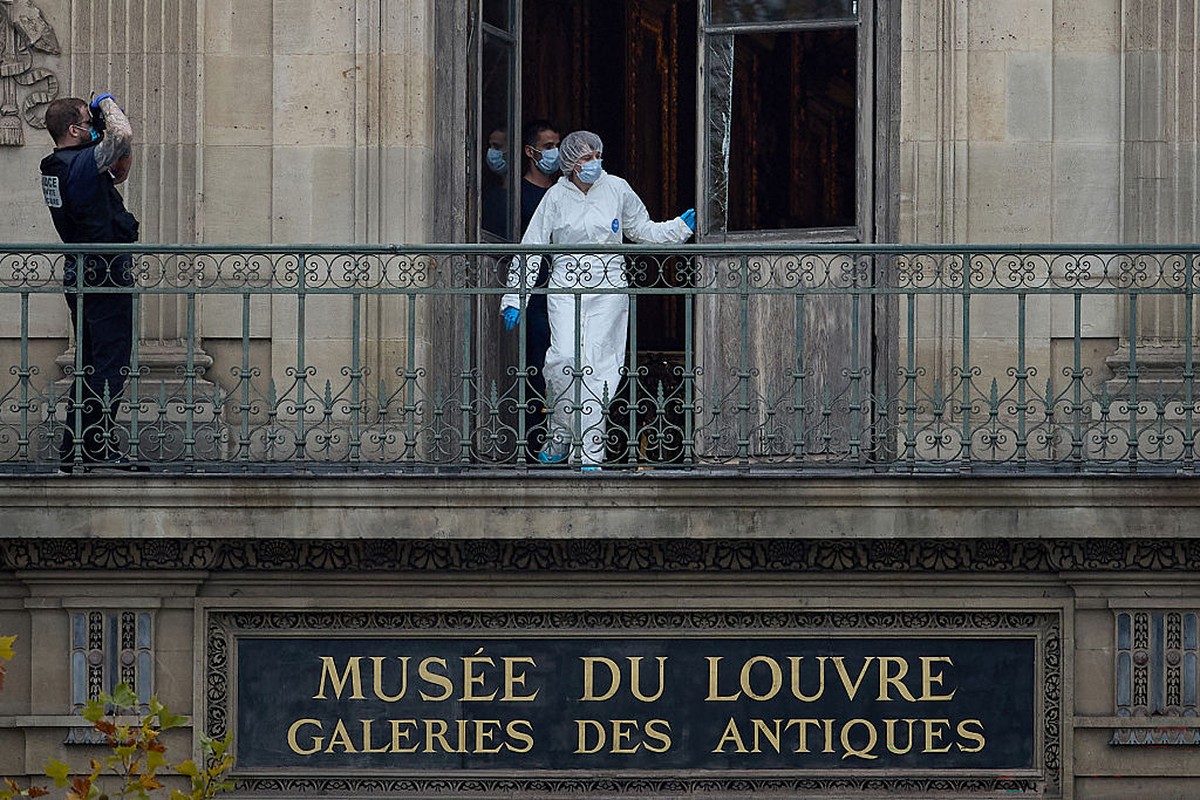 Roubo no Louvre: como estão as investigações
