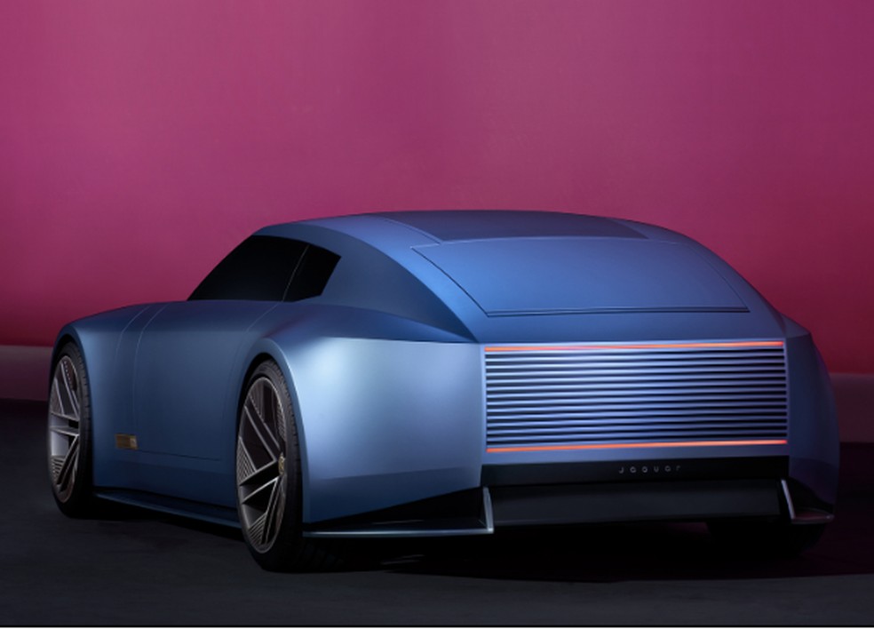 Após críticas sobre nova identidade visual, Jaguar apresenta conceito ...