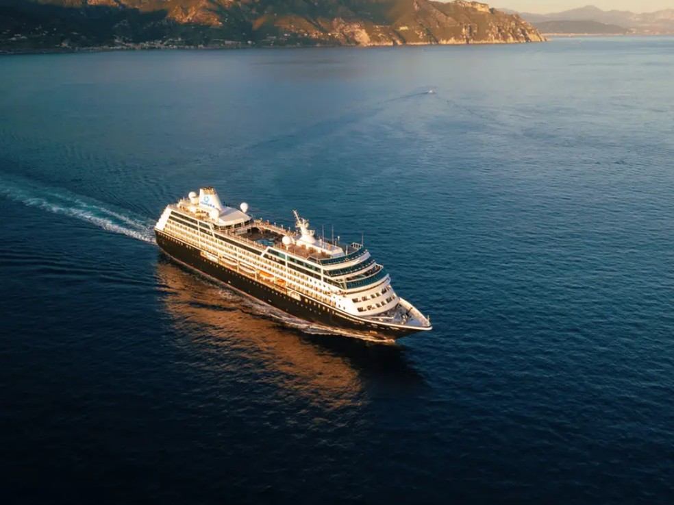 Passageiros poderão "morar" em novo cruzeiro de luxo por 5 meses ...