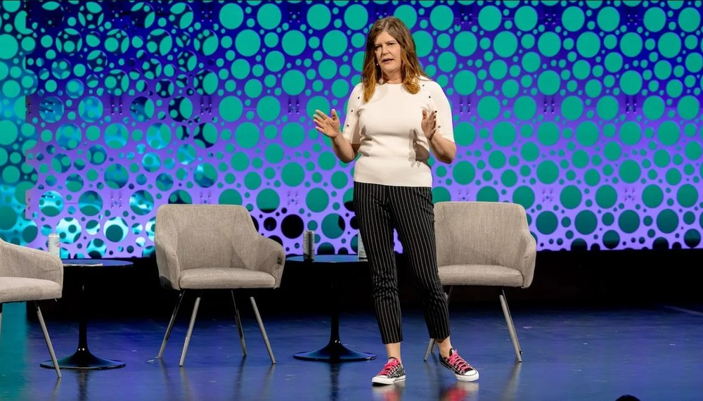 Regras para a IA alinhadas no mundo inteiro: é isso que defende Shelley McKinley, Chief Legal ...