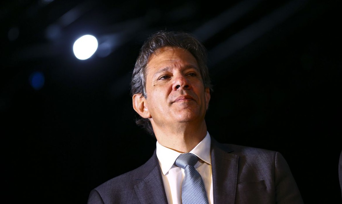 Haddad se reúne com Nubank em último compromisso do dia | Economia ...