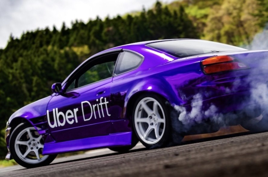 Uber lança experiência para turistas viverem o drift japonês em pista ...