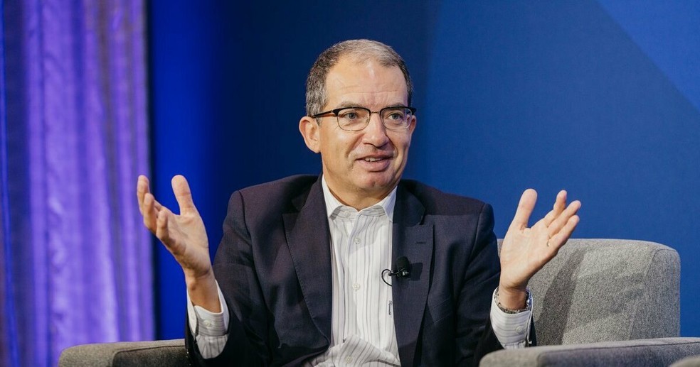 CEO da Moderna diz que a IA vai revolucionar os tratamentos contra o ...