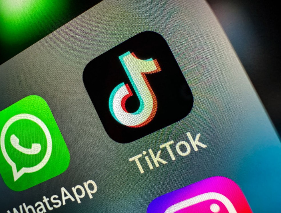Músicas, podcasts e audiolivros de Apple Music e Spotify poderão ser ...