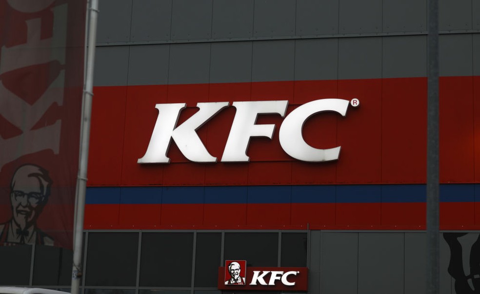 Arábia Saudita aprova listagem dupla da franqueada de Pizza Hut e KFC ...