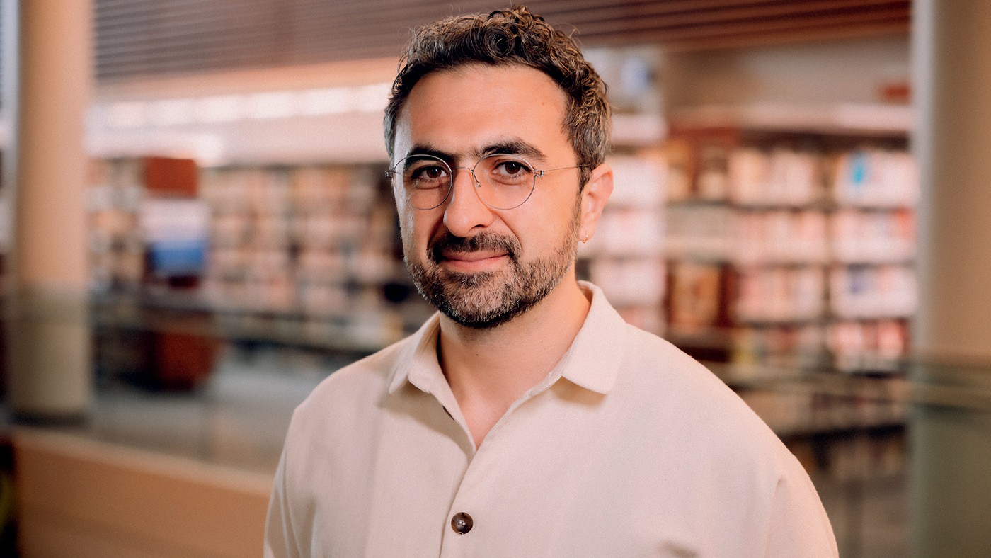 Quem é Mustafa Suleyman, o CEO da MicrosoftAI que insiste em alertar ...