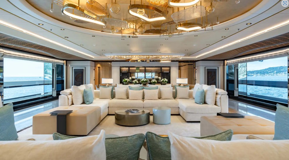 Superiate de luxo pode ser alugado por uma semana por R$ 5 milhões ...