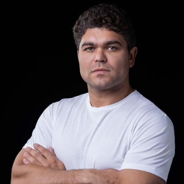 Tallis Gomes renuncia ao cargo de CEO da G4 Educação, após dizer 'Deus ...