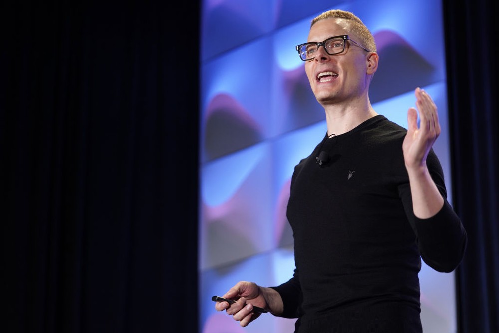 "Estamos vivendo a maior revolução de conhecimento que a humanidade já ...