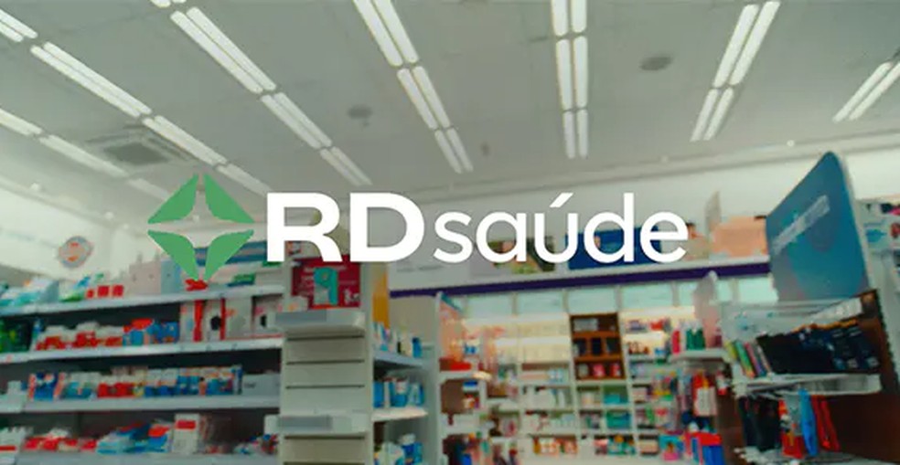 Raia Drogasil anuncia mudança de marca corporativa e passa a se chamar ...