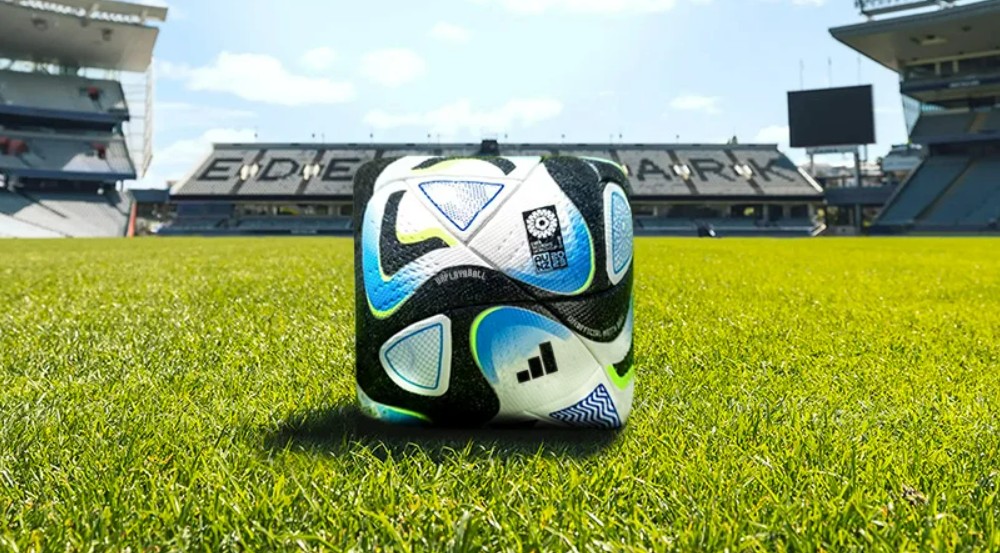Bola quadrada criada para Copa do Mundo Feminina chama atenção para ...
