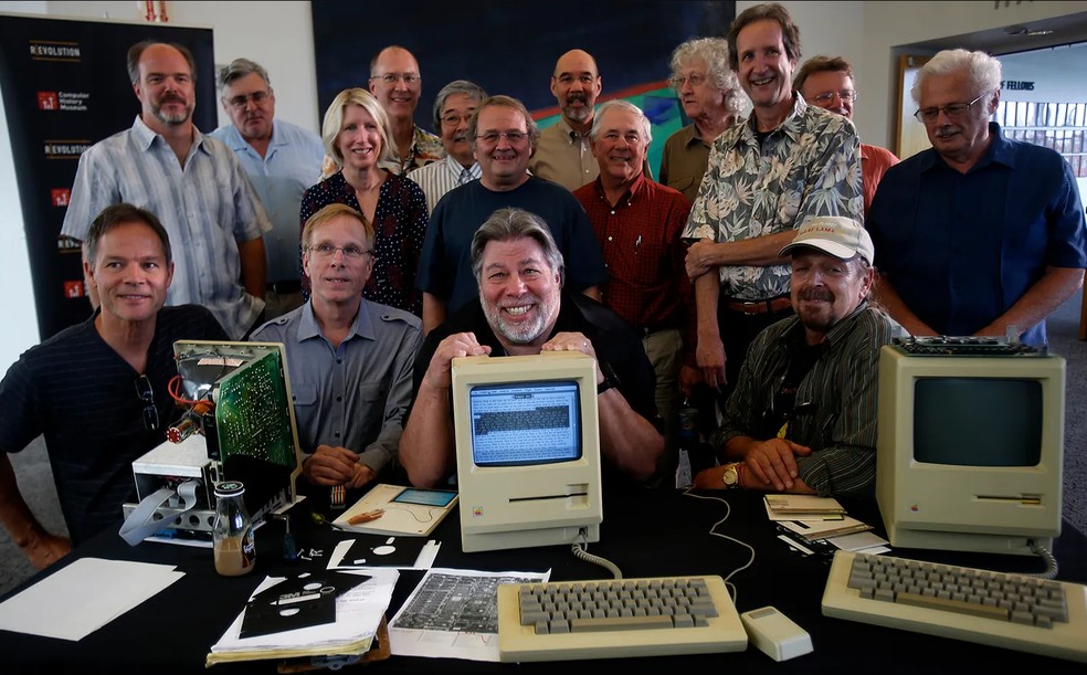 O primeiro computador Mac faz 40 anos – e continua em uso | Tecnologia ...