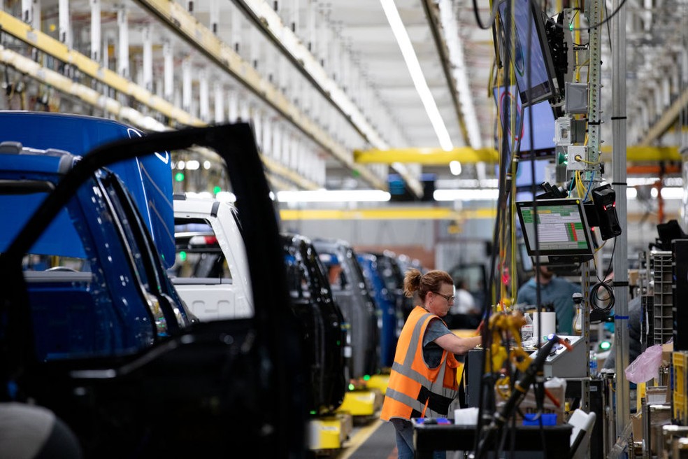 Ford vai demitir mais 495 funcionários por impacto de greve | Empresas ...