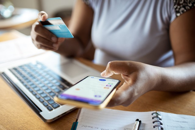 E-commerce brasileiro deve chegar a US$ 78 bi em transações em 2026