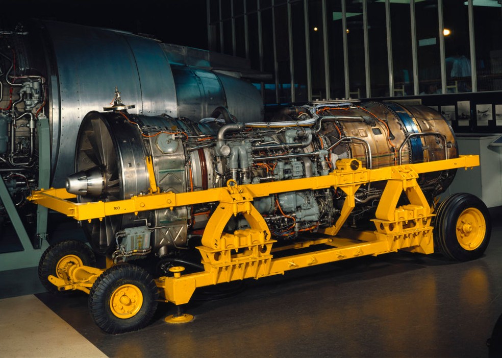 Motor de histórico avião Concorde é vendido no eBay por US$ 714.500, ou ...