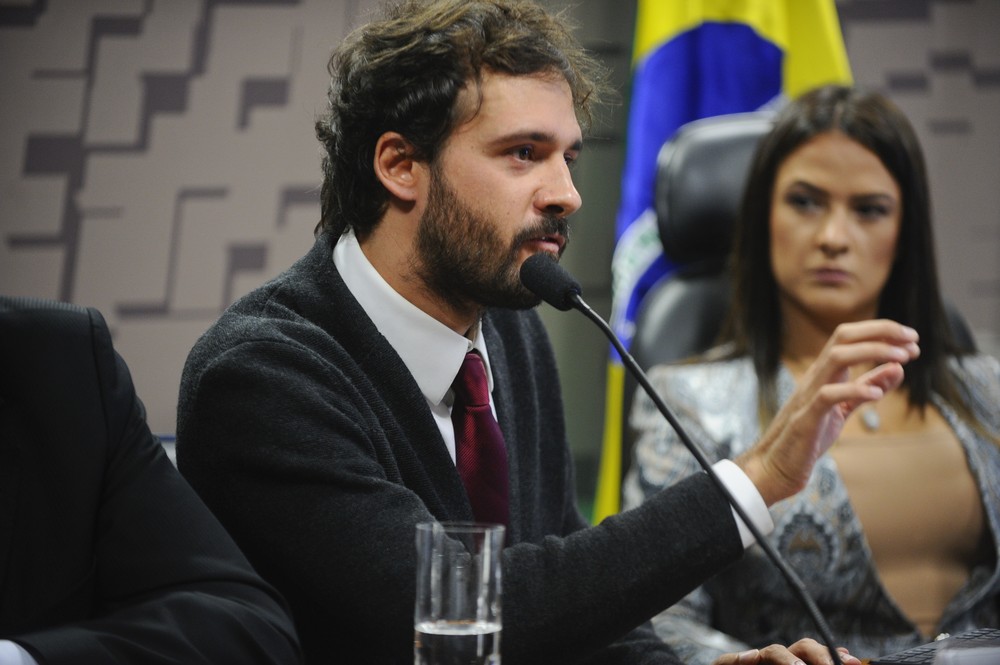 Pesquisador Mathias Alencastro é convidado a assessorar futuro ministro ...