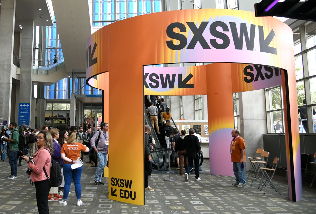 SXSW 2025: 10 dicas de sobrevivência | SXSW | Época NEGÓCIOS