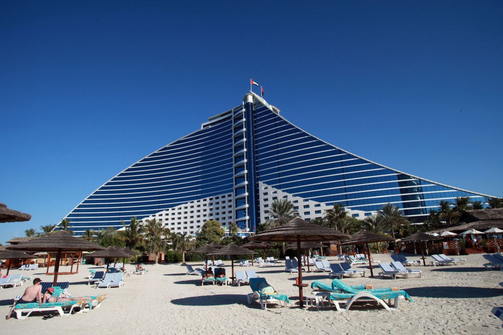 Grupo de hotéis de luxo investe em check-in com reconhecimento visual ...