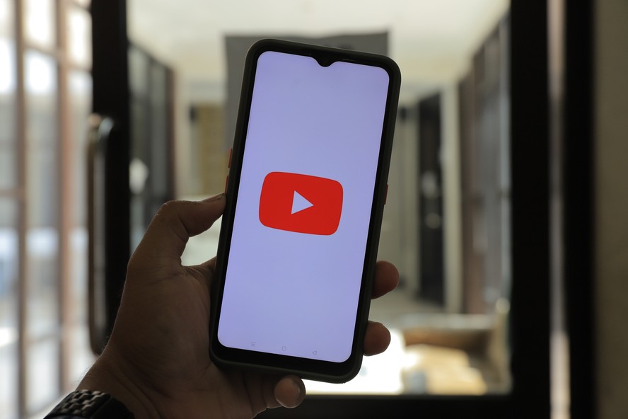 YouTube vai obrigar usuários a identificar vídeos feitos com ...