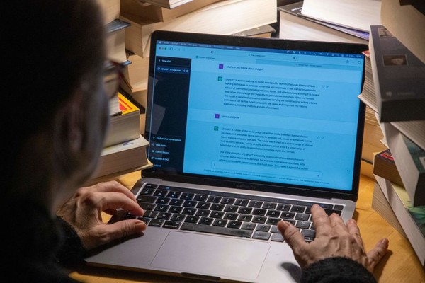 7 formas de usar o ChatGPT para tornar o seu trabalho mais fácil ...
