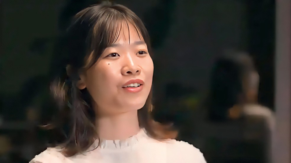 Conheça a história de Liang Wenfeng, o visionário chinês que criou o ...